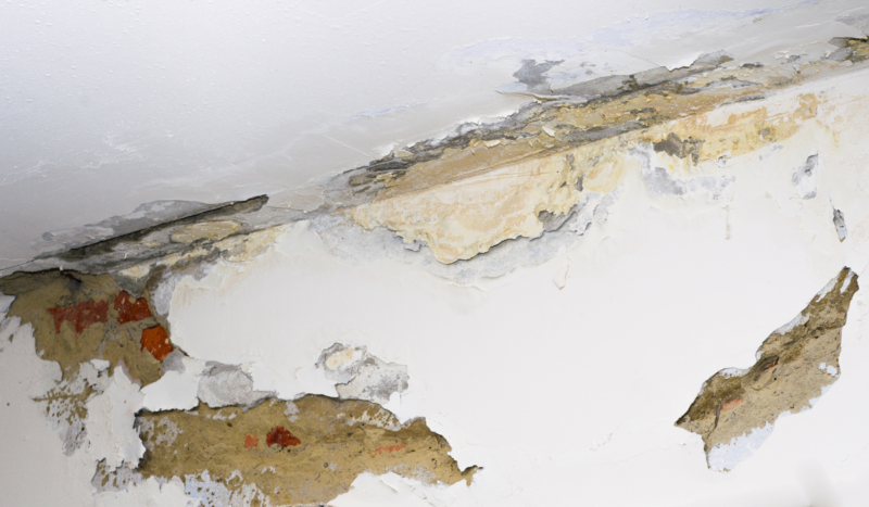 Pharmaceutical Cleanroom Wall Humidity After Leakage