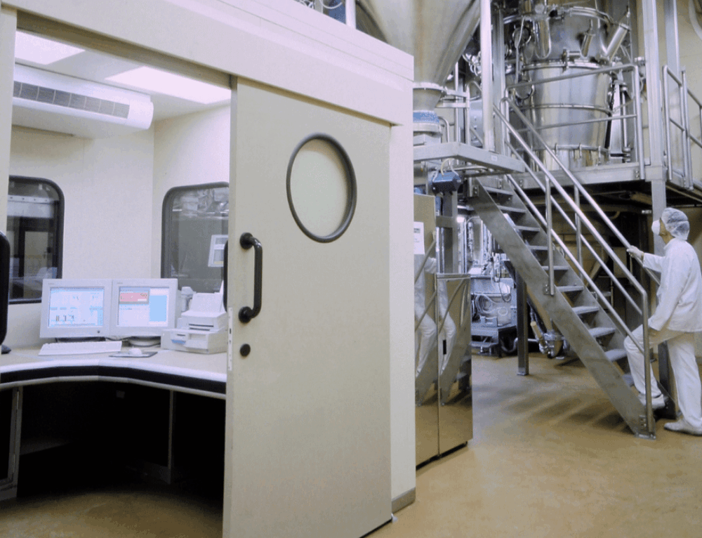 Pharmaceutical clean room classification with GMP and ISO 14644